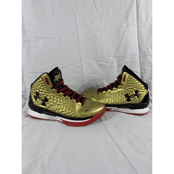 Under Armour | Shoes | Under Armour Curry One Shoes Mens 8 Gold ...